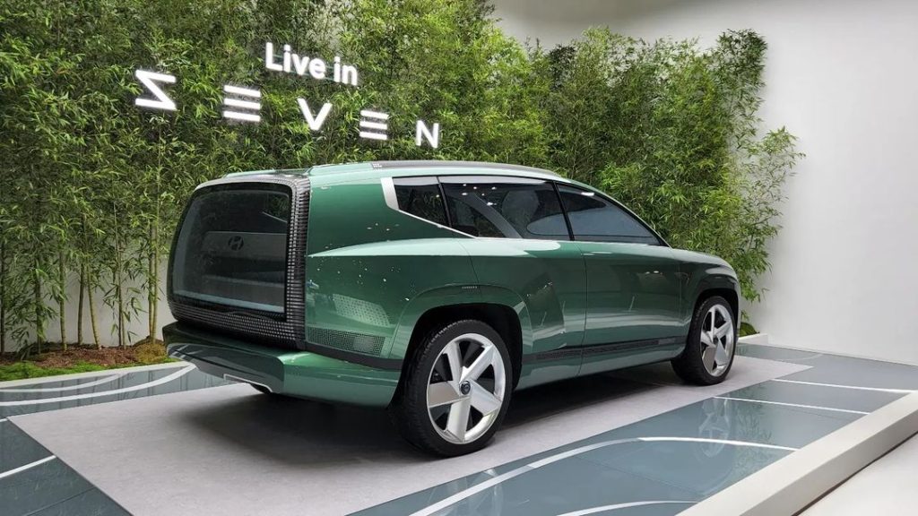 2025 Hyundai Ioniq 7 Electric 7-Seater SUV Looks Ready for Production ...